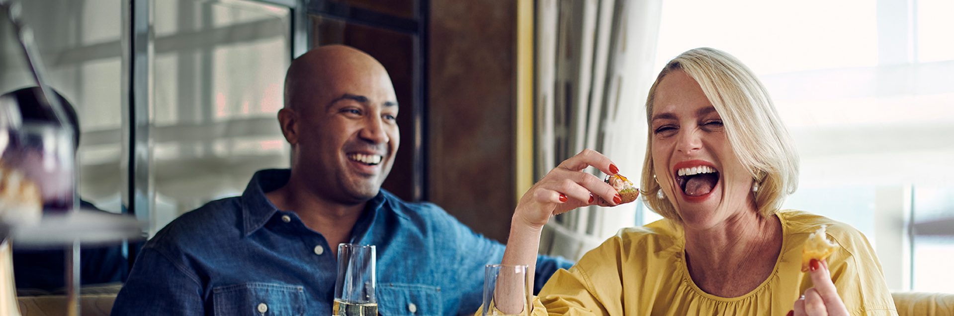 ROYAL-RAIL-CAROUSEL - Cruise Express